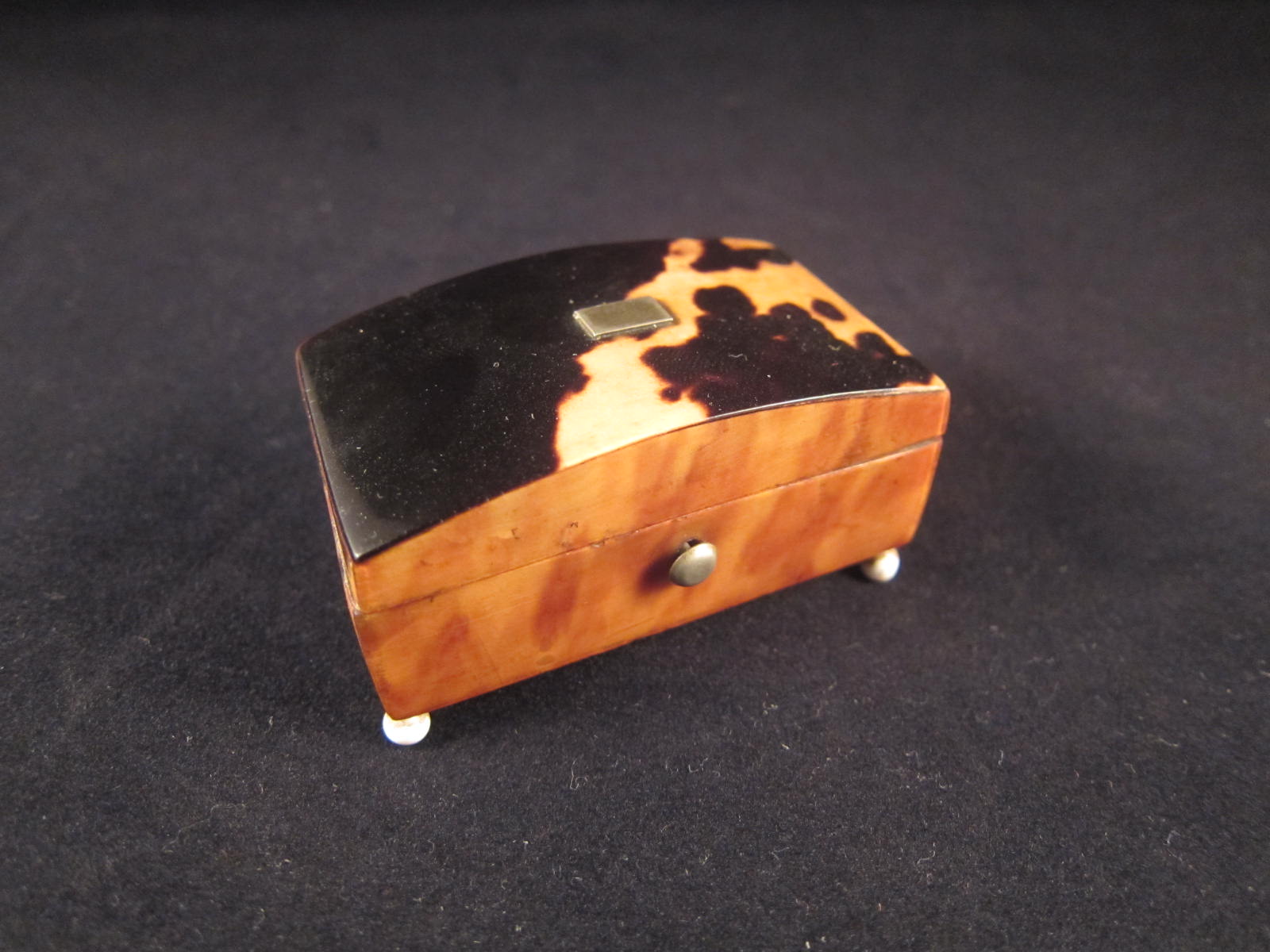 Waterside Antiques | stock sample