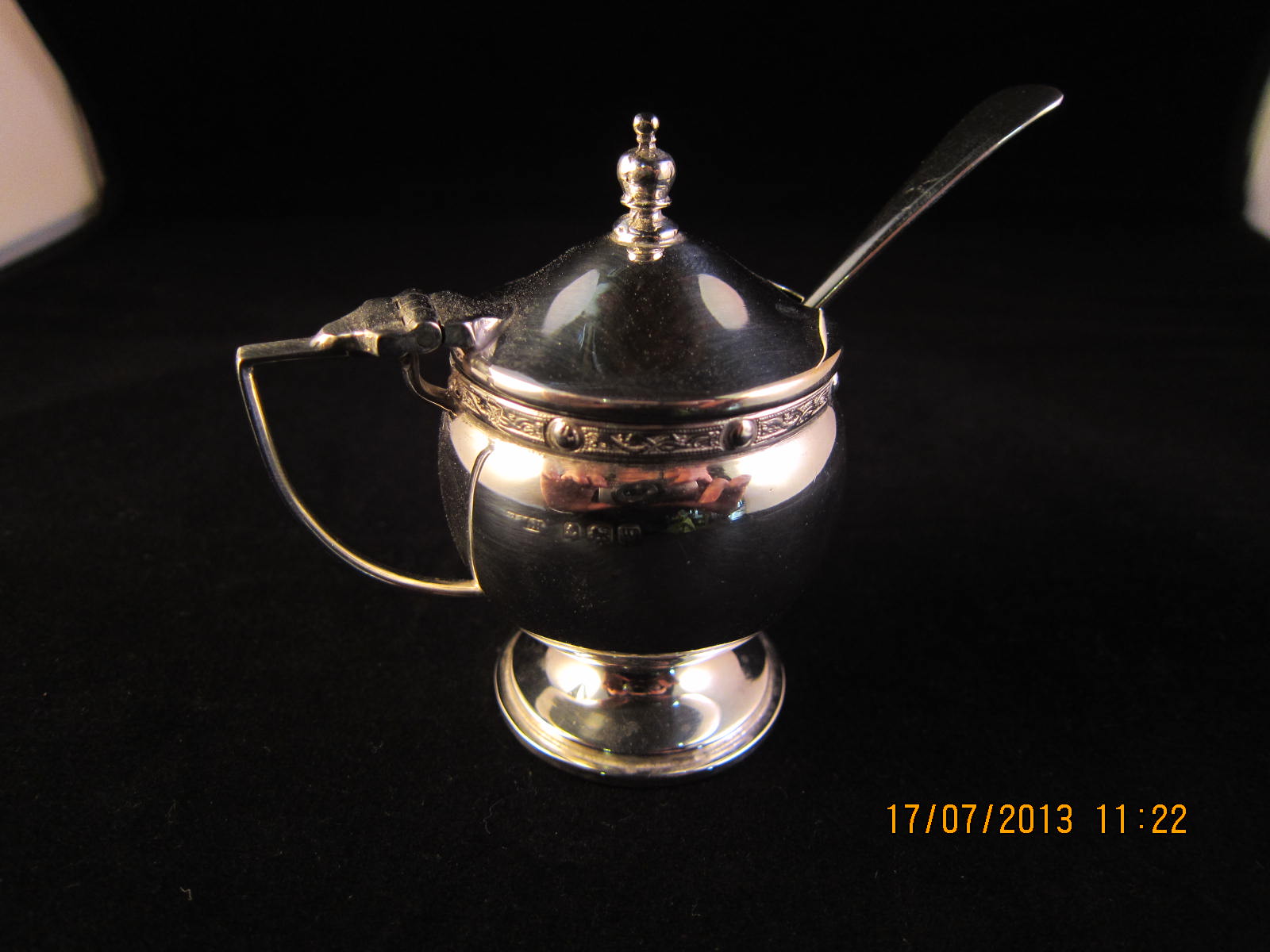 Waterside Antiques | stock sample
